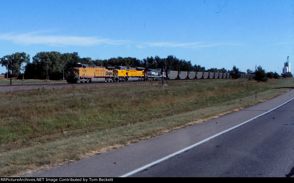 Yet another coal train